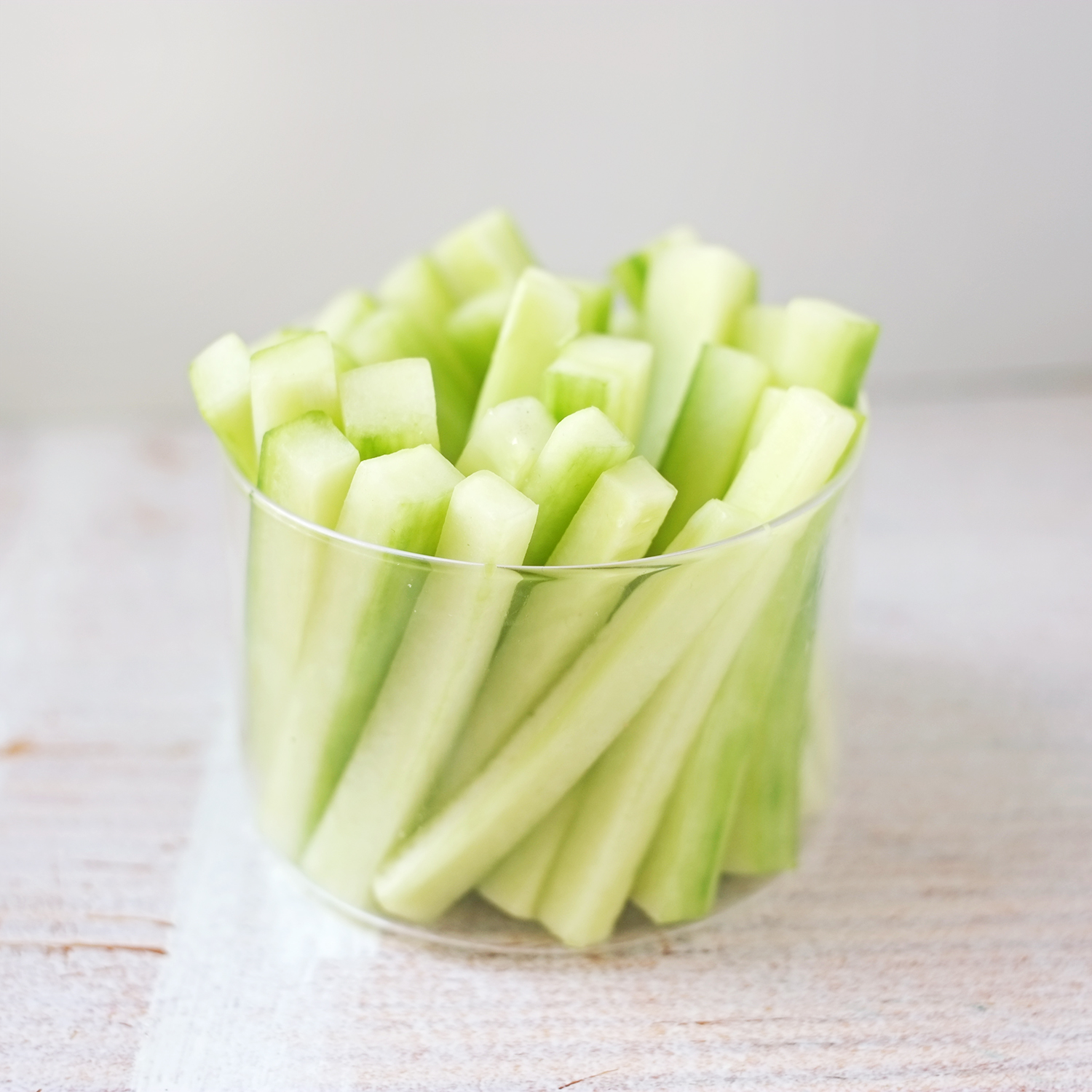 Salade concombre et surimi – My Beautiful World