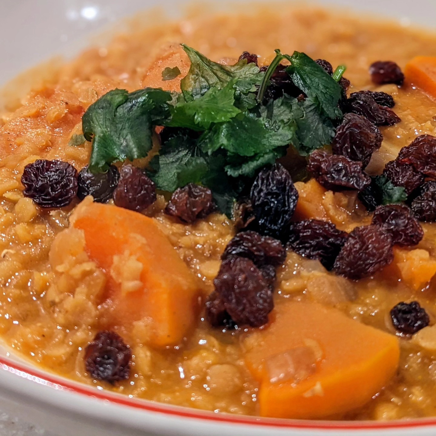 Dhal de lentilles corail à la patate douce
